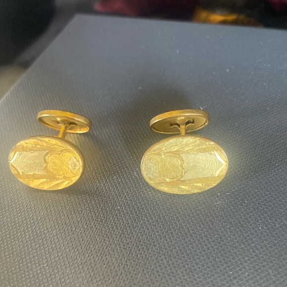 Accessories | Vintage Art Deco Oval Etched Gold Two Tone Angled Fixed ...